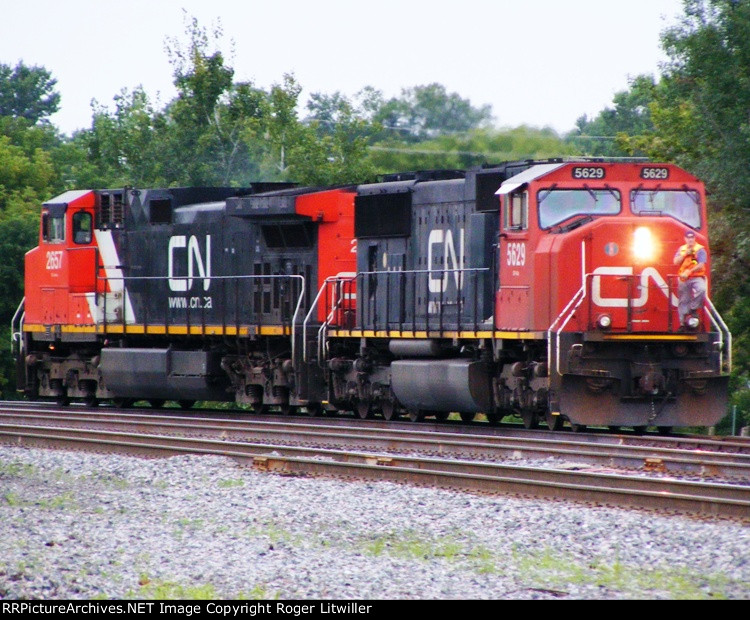 CN 5629 and CN 2657